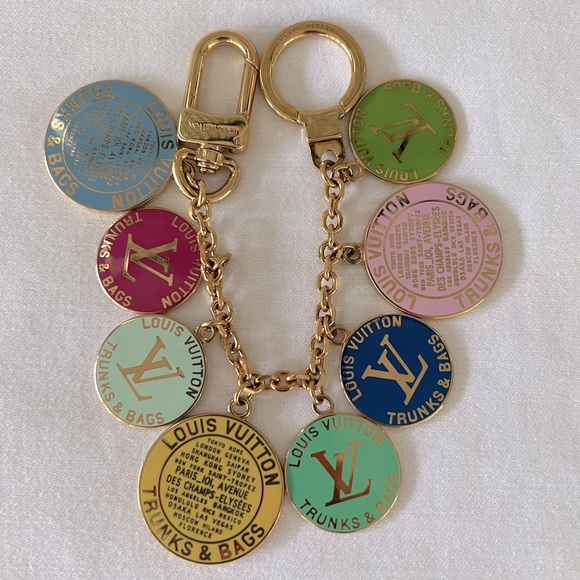 Louis Vuitton | Accessories | Louis Vuitton Globe Trunks And Bag Charm ...